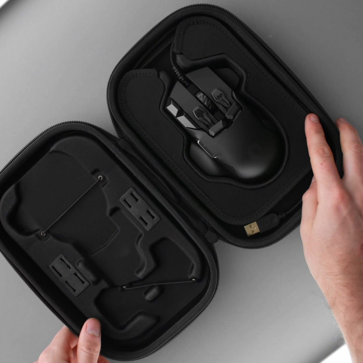 Swiftpoint Z2 & Travel Case Bundle